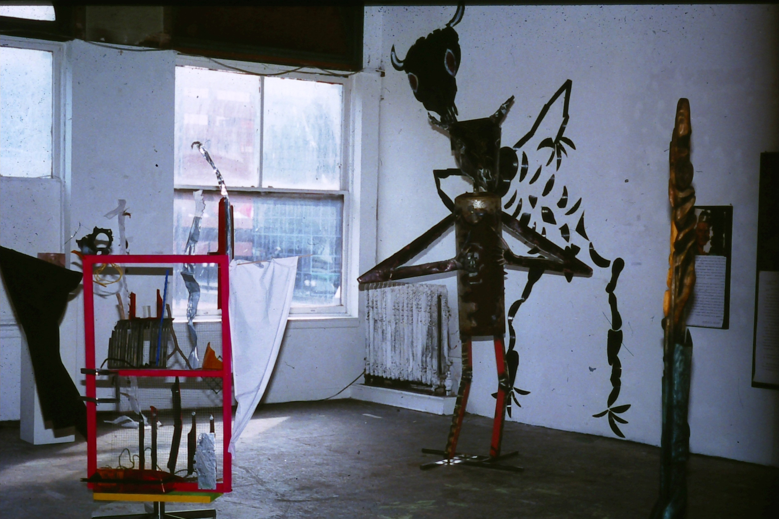 1991 -95 The Hammer Gallery – Cultural Debris